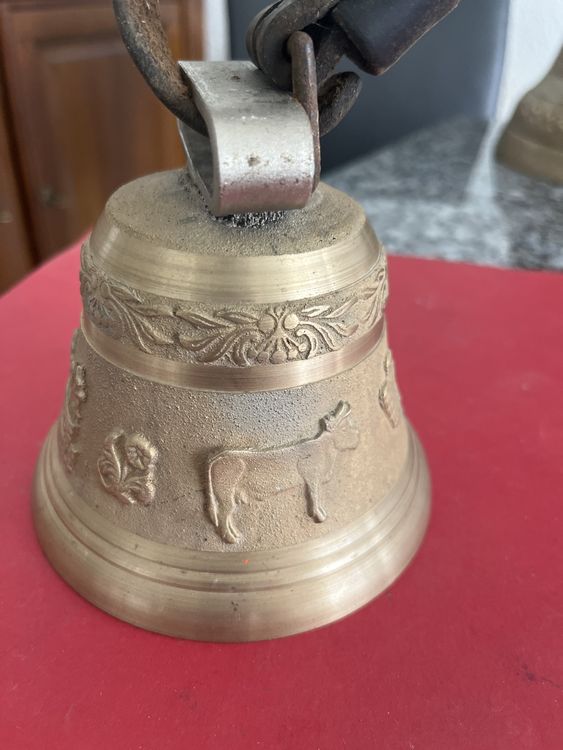 Petite cloche bronze (Gebraucht) in Crissier für CHF 45 – mit Lieferung auf Ricardo kaufen
