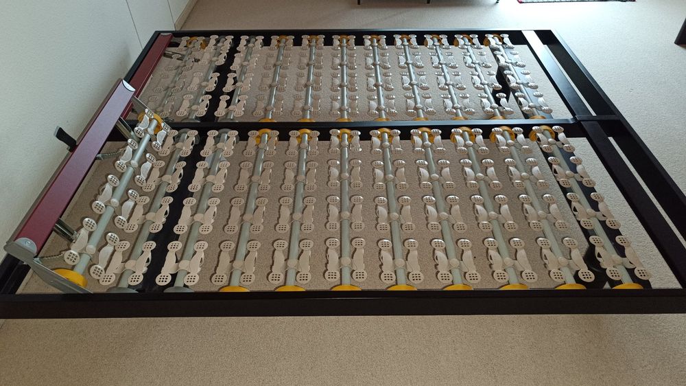 Bettgestell Doppelbett mit Lattoflex-Rost (Gebraucht) in für CHF 100 ...