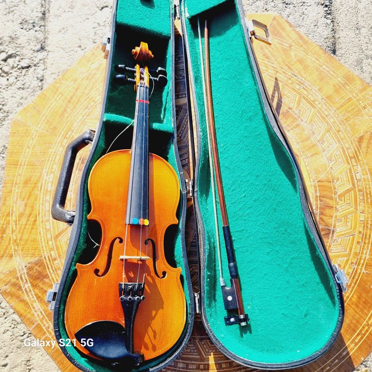 Schülergeige Violine 1/4 Geige mit Koffer und Bogen (Gebraucht) in ...