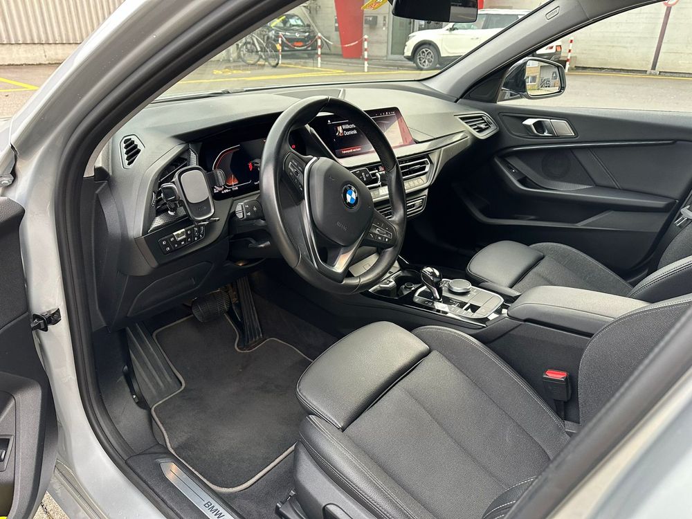 BMW 120d xDrive Sport Line (2020) | Kaufen auf Ricardo