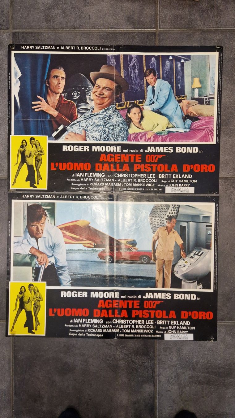 James Bond, Fotobusta, L'Uomo Dalla Pistola D'Oro, 8 Stück (Gebraucht ...