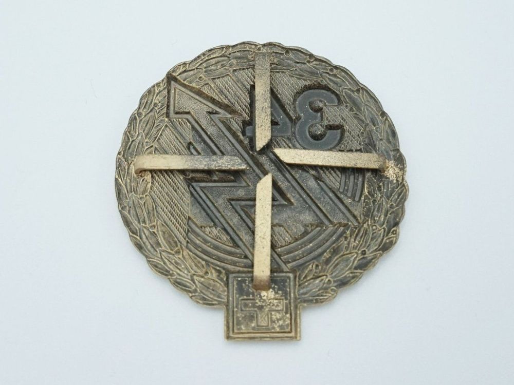 Schweizer Militär Béret-Embleme (Gebraucht) in Pratteln für CHF 49 ...