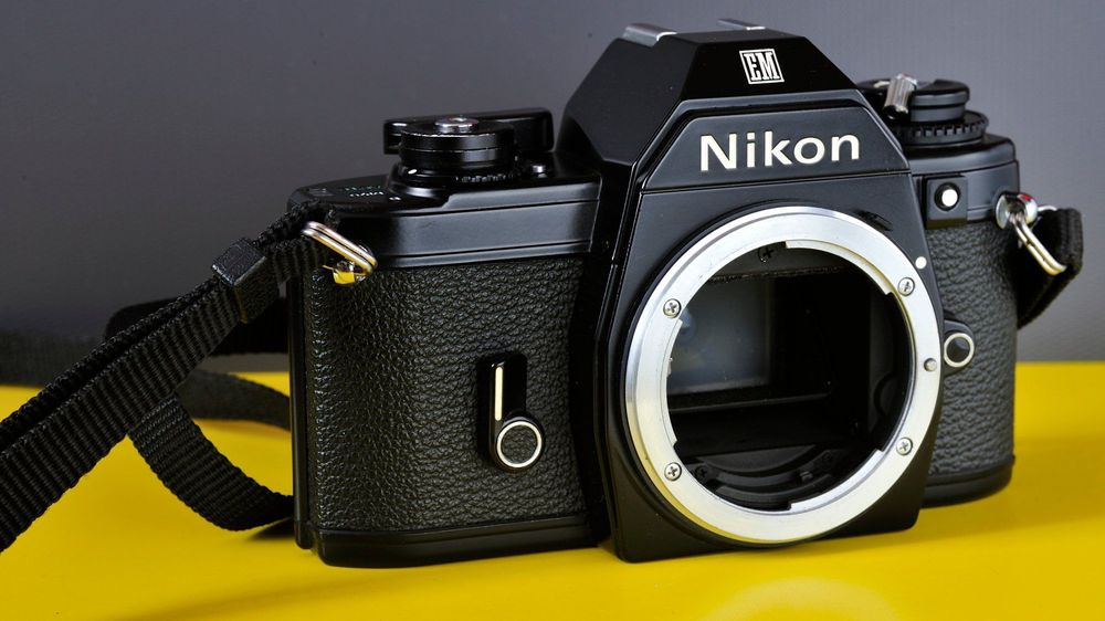 Nikon EM | Kaufen auf Ricardo