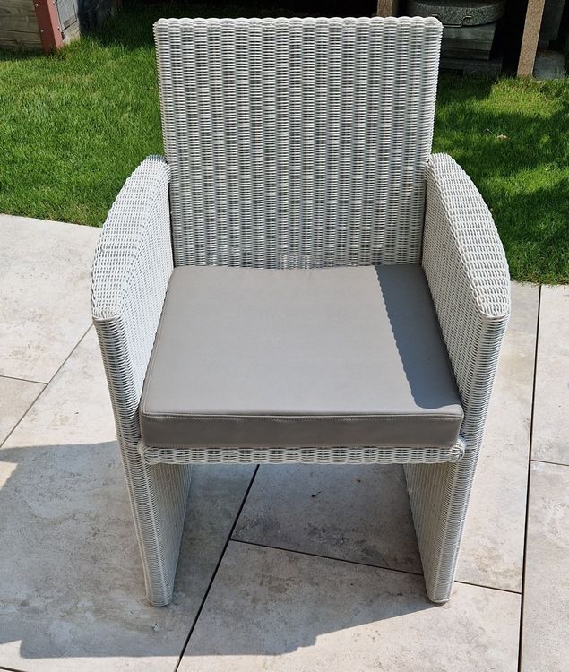6stk. Weisser Rattansessel für Garten oder Balkon, Top! (Gebraucht) in ...