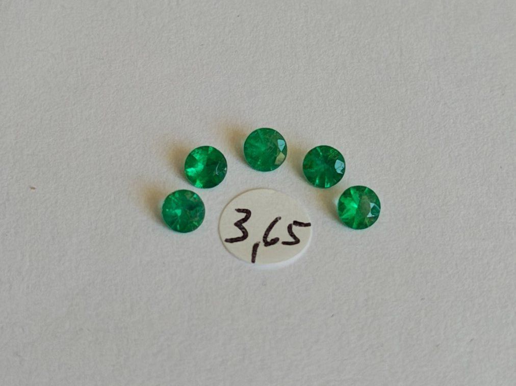 LOT 5 EMERAUDES BRESILIENNES 3,65 mm (Neuf (Voir description)) à La ...