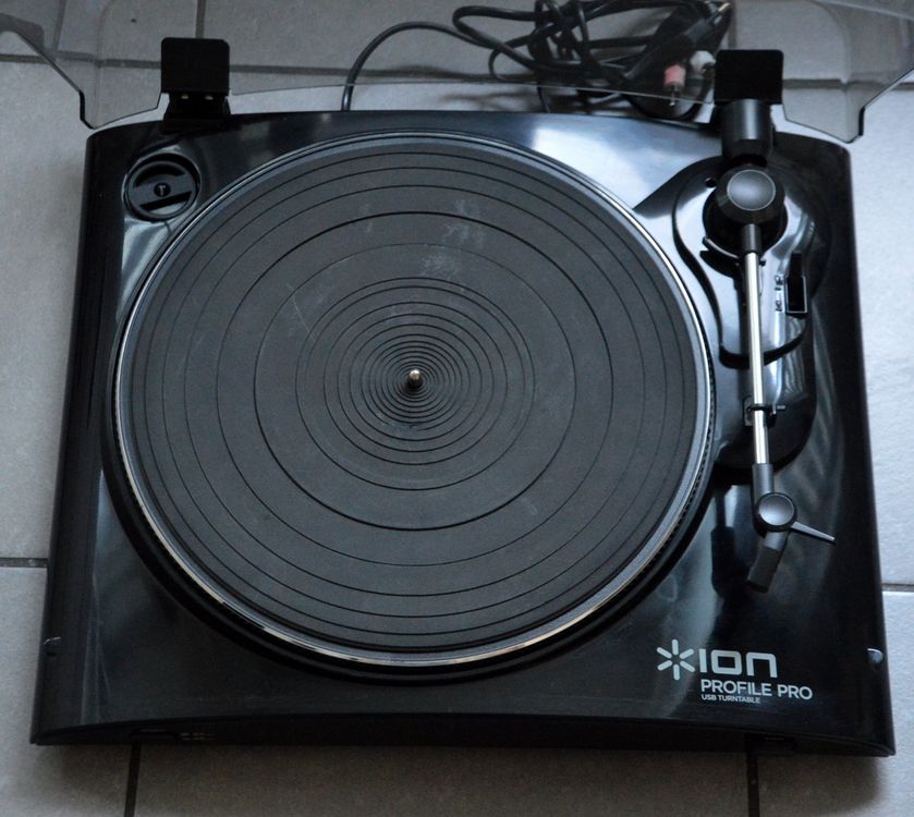 ION Profile Pro USB Plattenspieler / Tourne-disque (Gebraucht) in ...