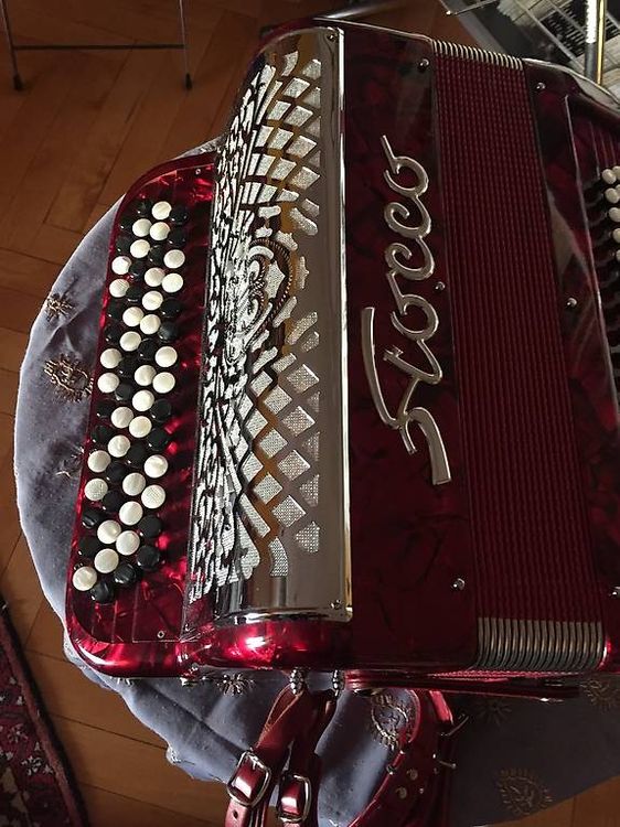 Magnifique accordéon Stocco (Gebraucht) in Lausanne für CHF 2300 – nur ...