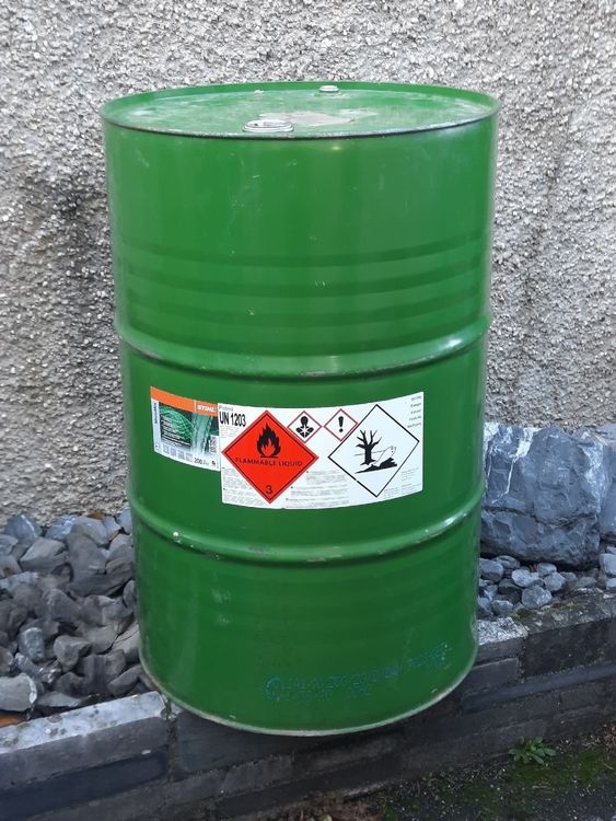 Oelfass 200 Liter (Gebraucht) in Grasswil für CHF 20 – nur Abholung auf ...