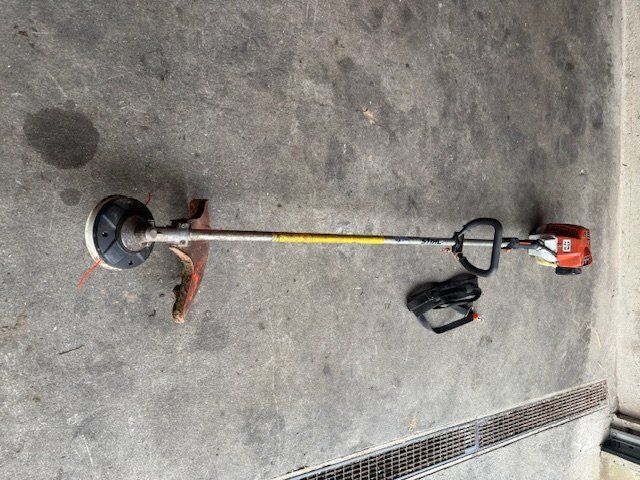 Rasentrimmer Stihl FS 74 (Gebraucht) in Bösingen für CHF 88 – nur ...