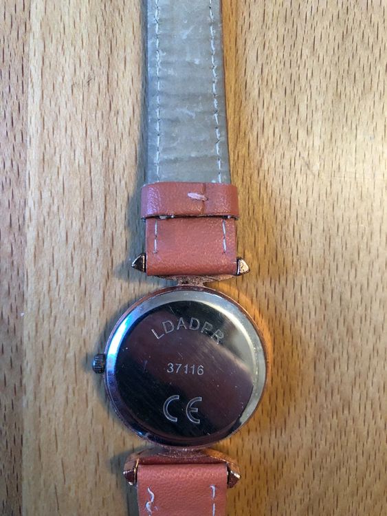 Damenuhr LDADPR 37116 Gold, braunes Armband (Gebraucht) in Basel für ...