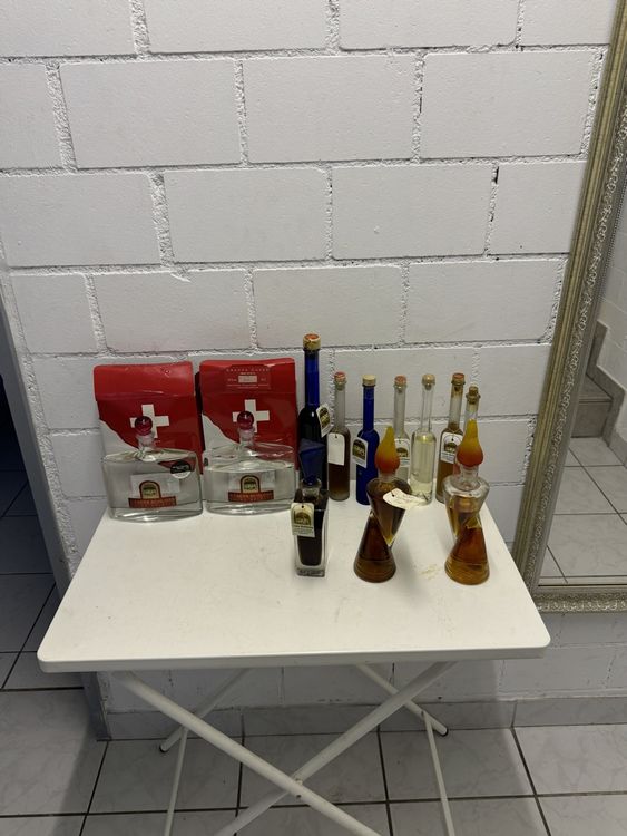 Liköre & Grappa Set, div. Flaschen | Kaufen auf Ricardo Liköre & Grappa Set, div. Flaschen | Kaufen auf Ricardo
