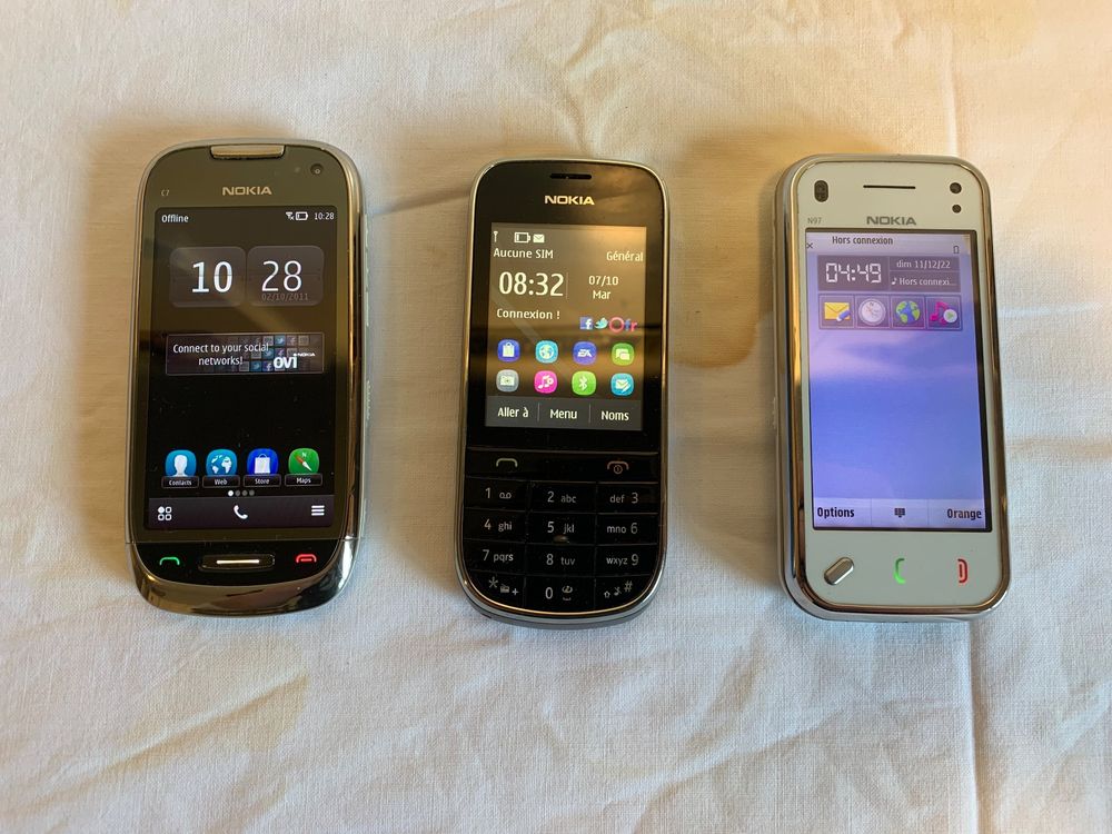 Téléphone portable Nokia divers (x5) (Defekt) in Geneve für CHF 11 ...