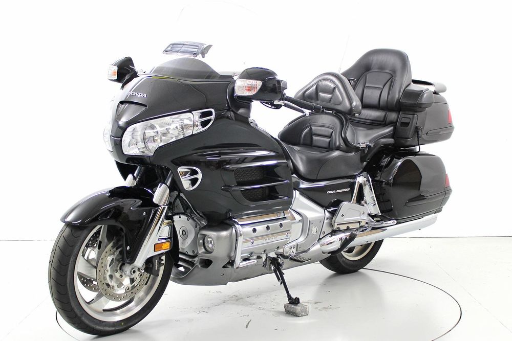 Honda GL 1800 ABS Goldwing (Gebraucht) in Winterthur für CHF 11900 ...