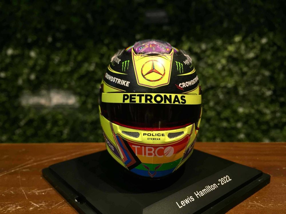 Lewis Hamilton Mercedes AMG Formel 1 Helm 1:5 - Kanada 2022 | Kaufen ...