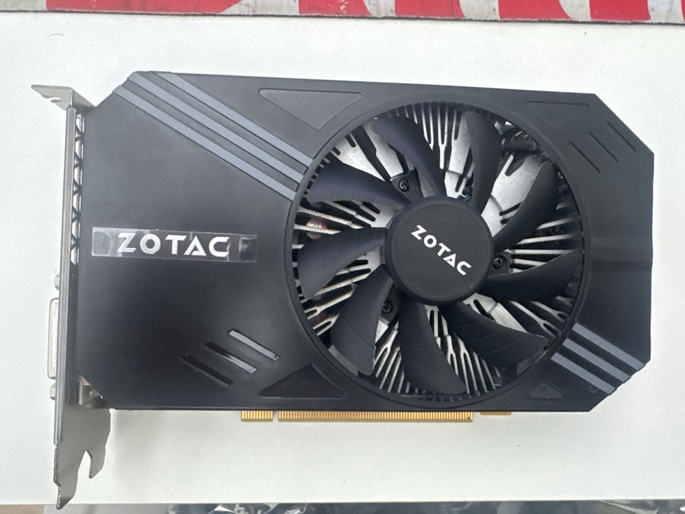 Carte graphique Zotac GeForce GTX 1060 6GB - occasion (D'occasion) à ...