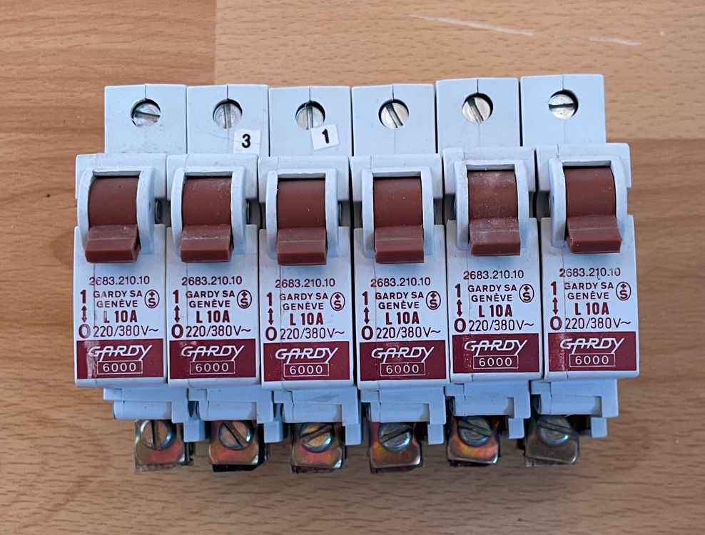 6x disjoncteurs Gardy SA 220/380V 10A (Gebraucht) in Renan BE für CHF ...
