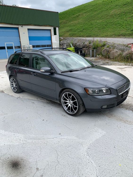 Volvo V50 2.0 mit MFK | Kaufen auf Ricardo