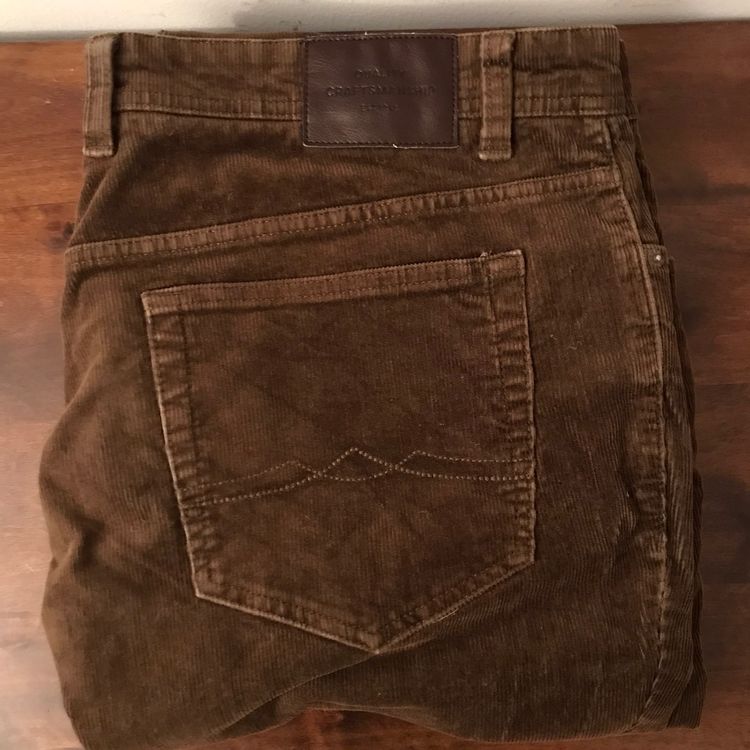 Manchester Hose Braun (Gebraucht) in Kriens für CHF 1 – mit Lieferung ...
