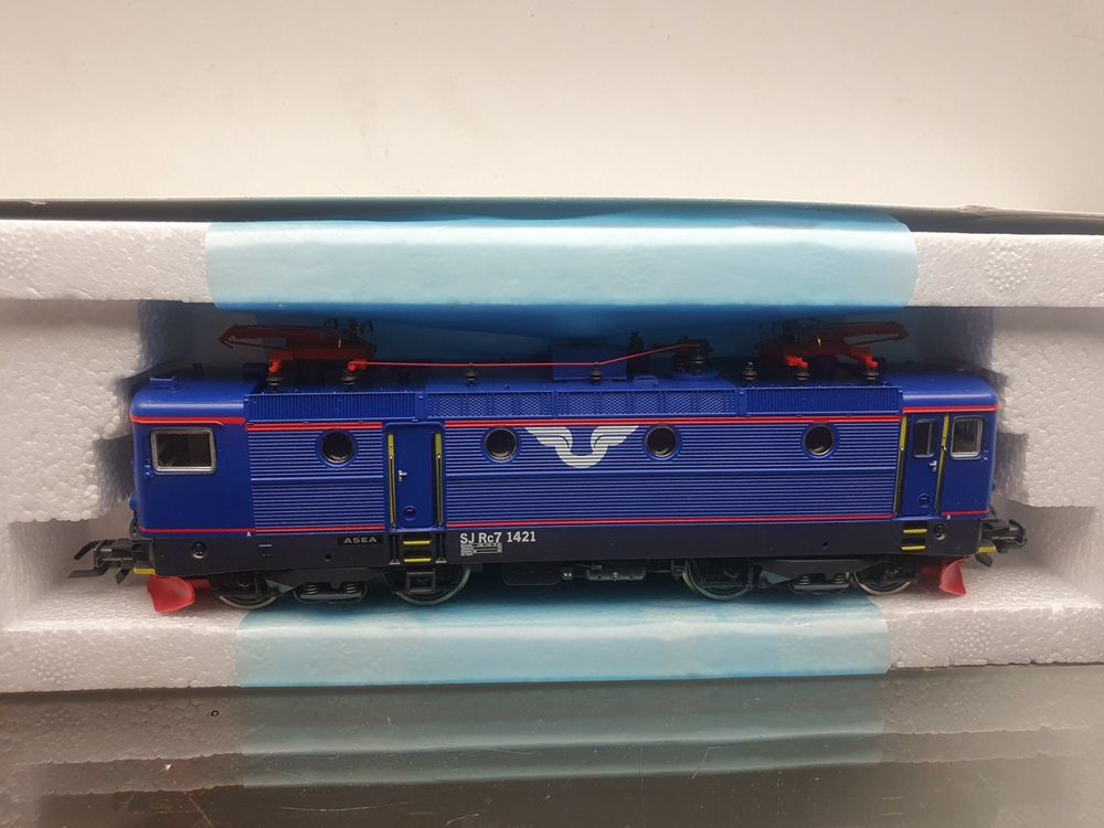 ROCO: SJ E-LOK Rc7 1421 TOP/OVP (Gebraucht) in für CHF 240 – mit ...