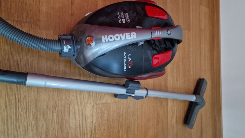 Hoover Freespace Staubsauger (Gebraucht) in Sarnen für CHF 1 – nur ...