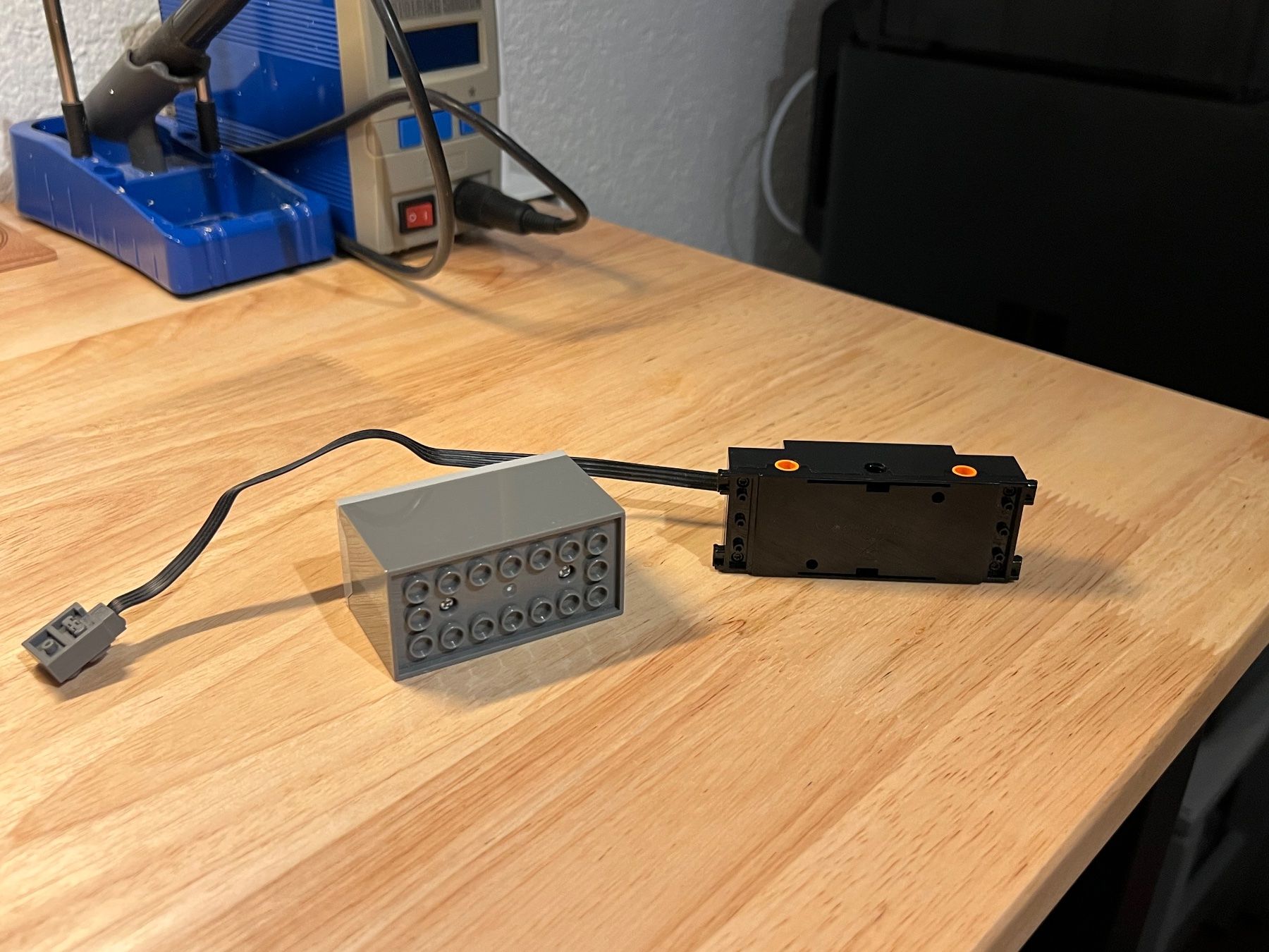 LEGO Eisenbahn Motor und Batteriebox ab CHF 1.- 🎉 (Gebraucht) in ...