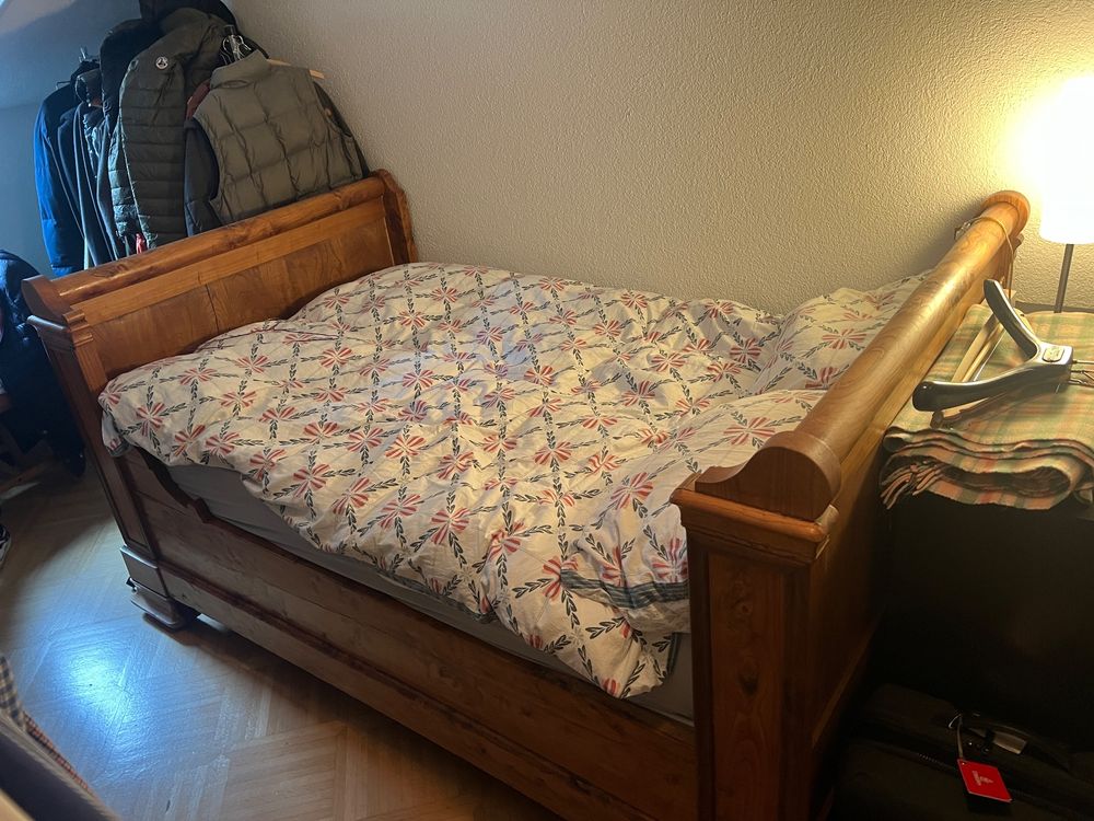 Antikes Bett 120x200 | Kaufen auf Ricardo