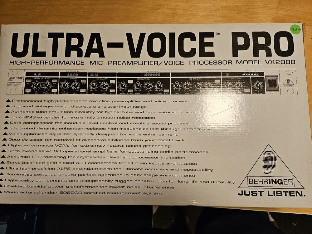 Behringer Ultra-Voice Pro Mic Preamp Prozessor VX2000 (Gebraucht) in ...