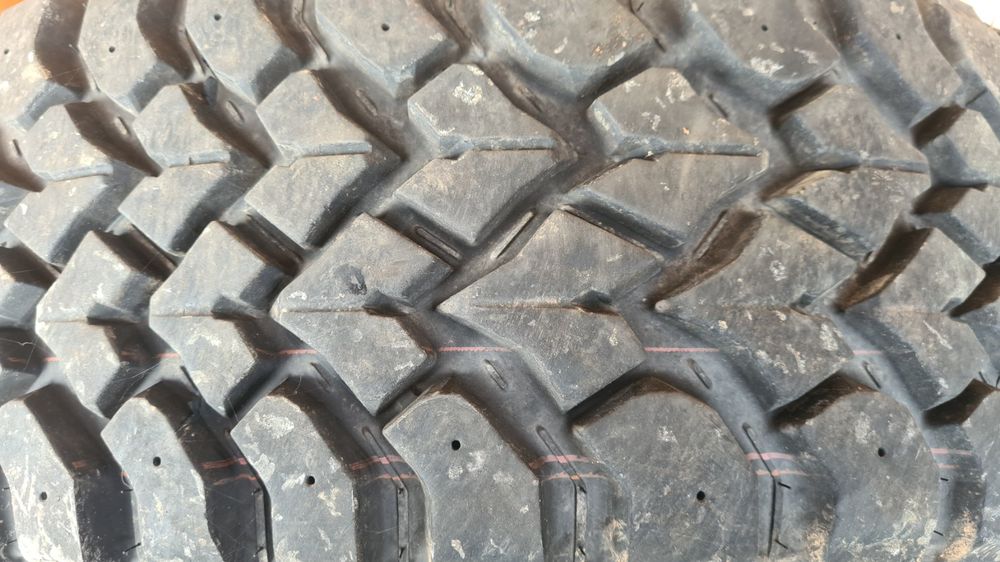 4 roues 4x4 : Hankook RT03 Dynapro MT LT235/75r15 (Gebraucht) in Porsel ...