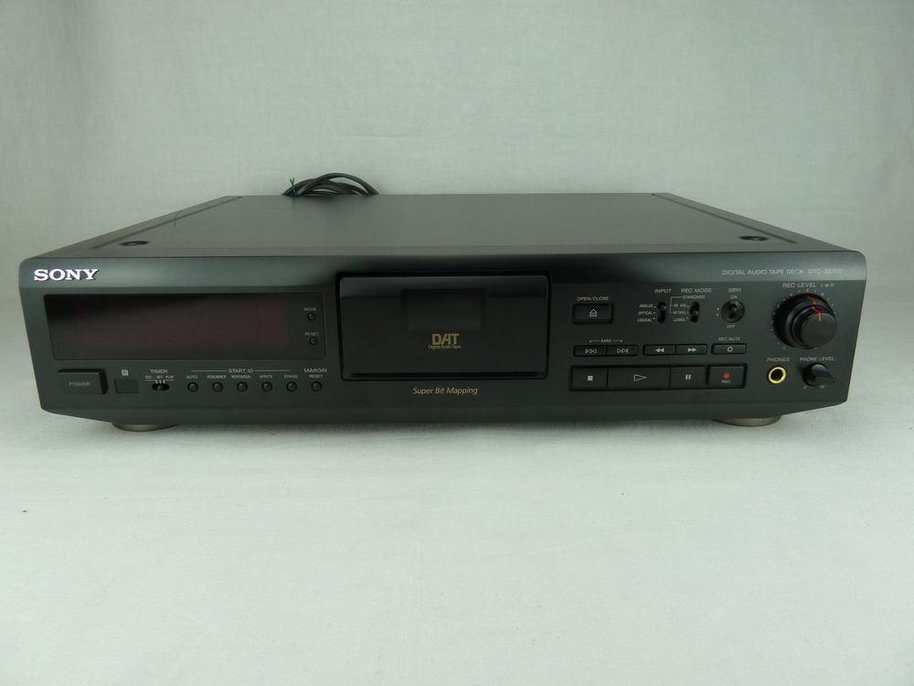 Sony DTC-ZE700 Digital Audio Tape Deck / DAT Player (Gebraucht) in ...