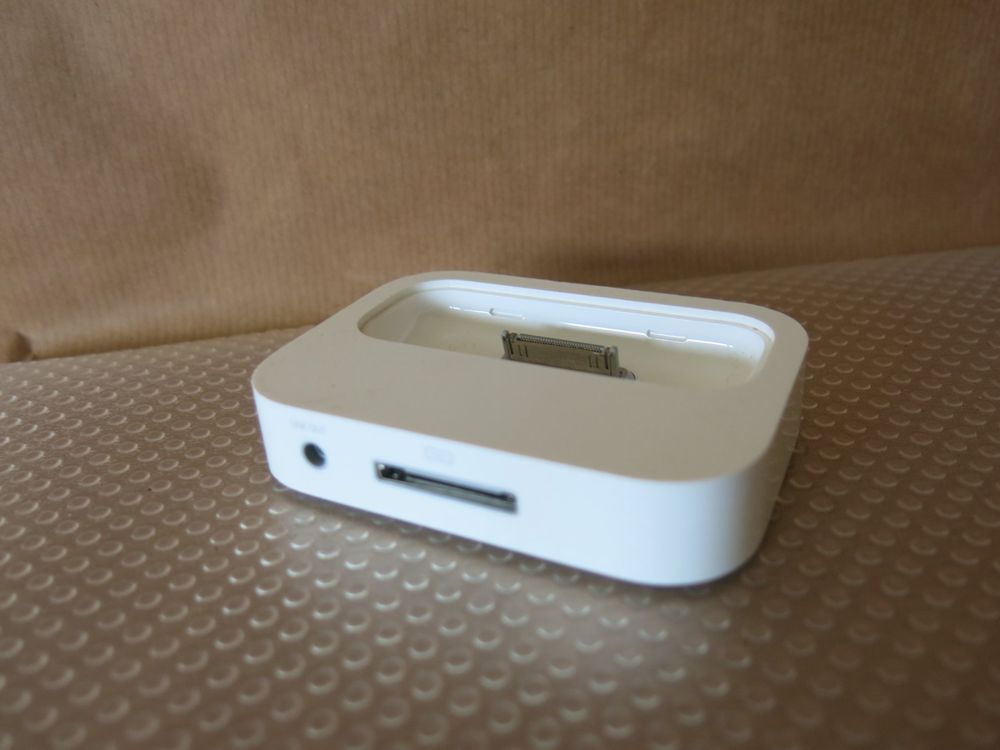 Ipod Apple A1256 Ladestation Docking Station vintage | Kaufen auf Ricardo