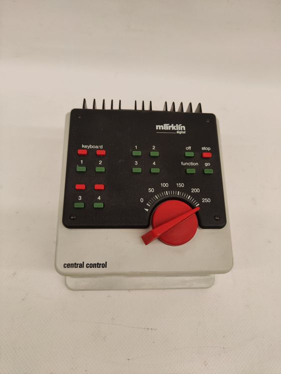 Modellbahn Märklin digital central control (Gebraucht) in Toffen für ...