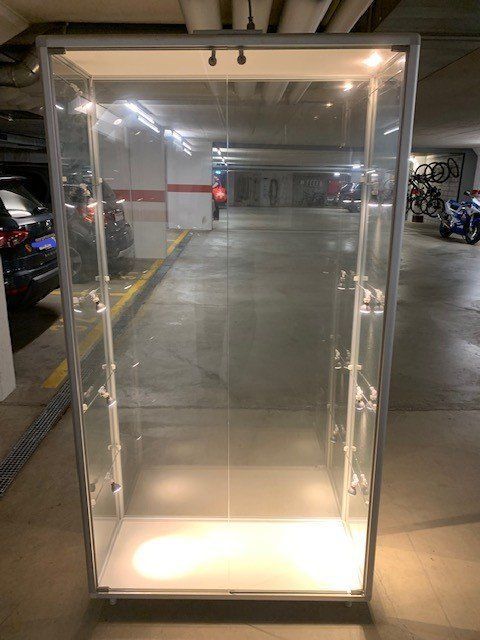 Profi Design-Vitrine Vitrine 2 | Kaufen auf Ricardo