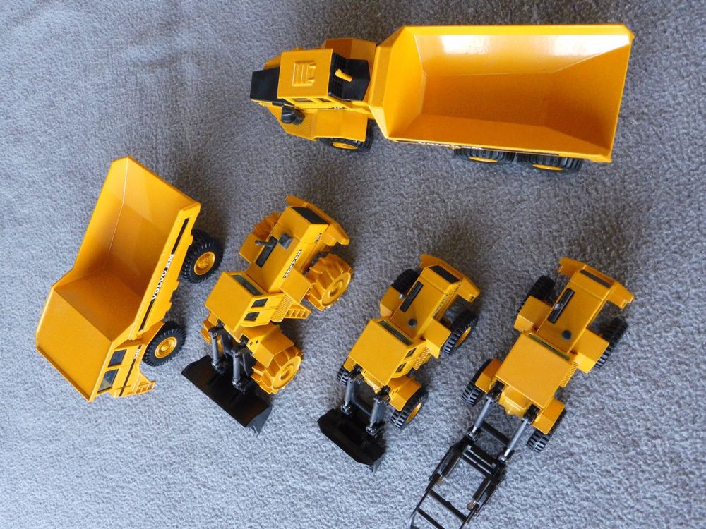 5 machines de chantier Volvo - Joal | Kaufen auf Ricardo