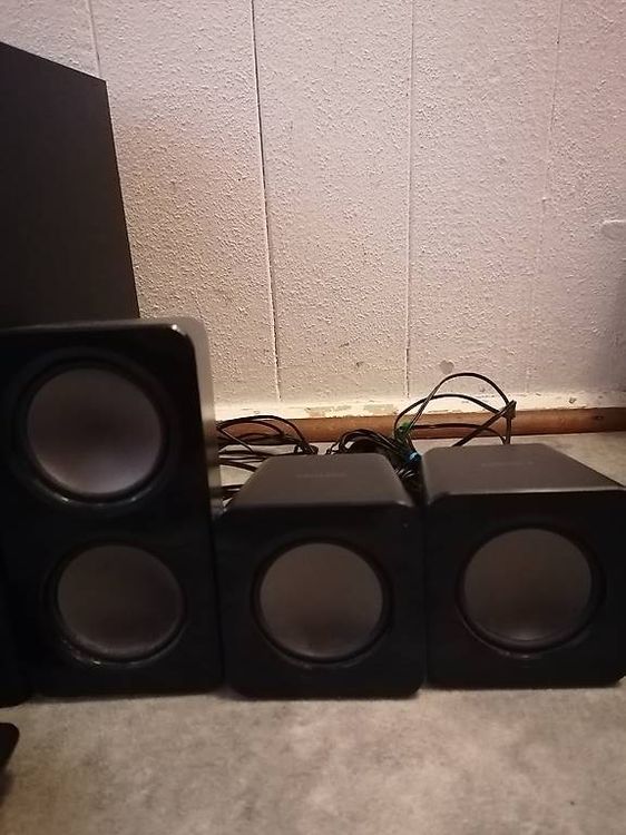 Surround Sound System von Philips inkl. DVD-Player (Gebraucht) in ...