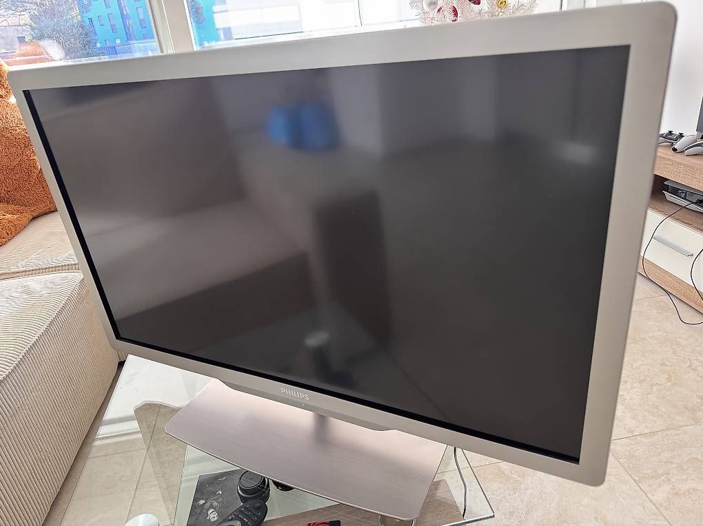 TV Philips 37 Full HD con Ambilight (Usato) a Lugano per CHF 1 – solo ...