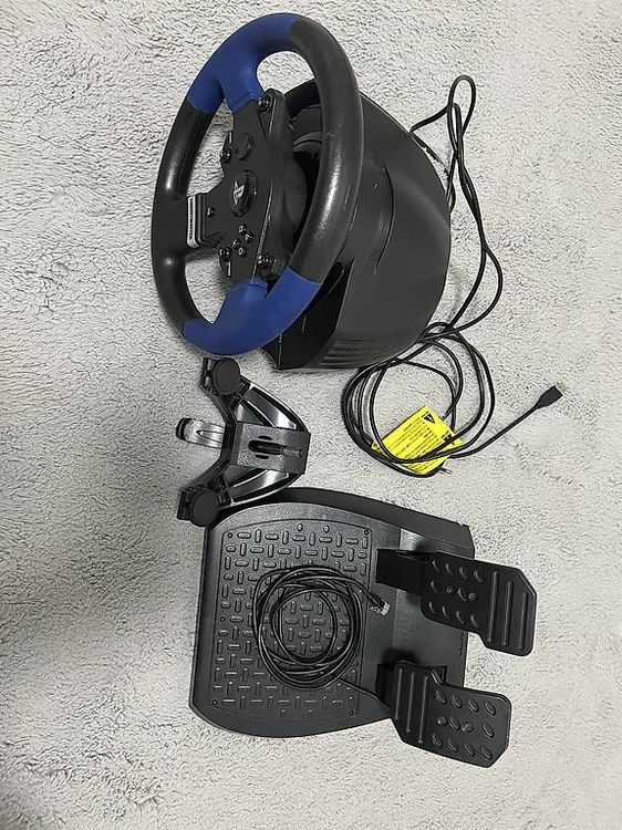 Thrustmaster T150 PS5/PS4/PS3 Lenkrad mit Pedalen (Gebraucht) in Basel ...