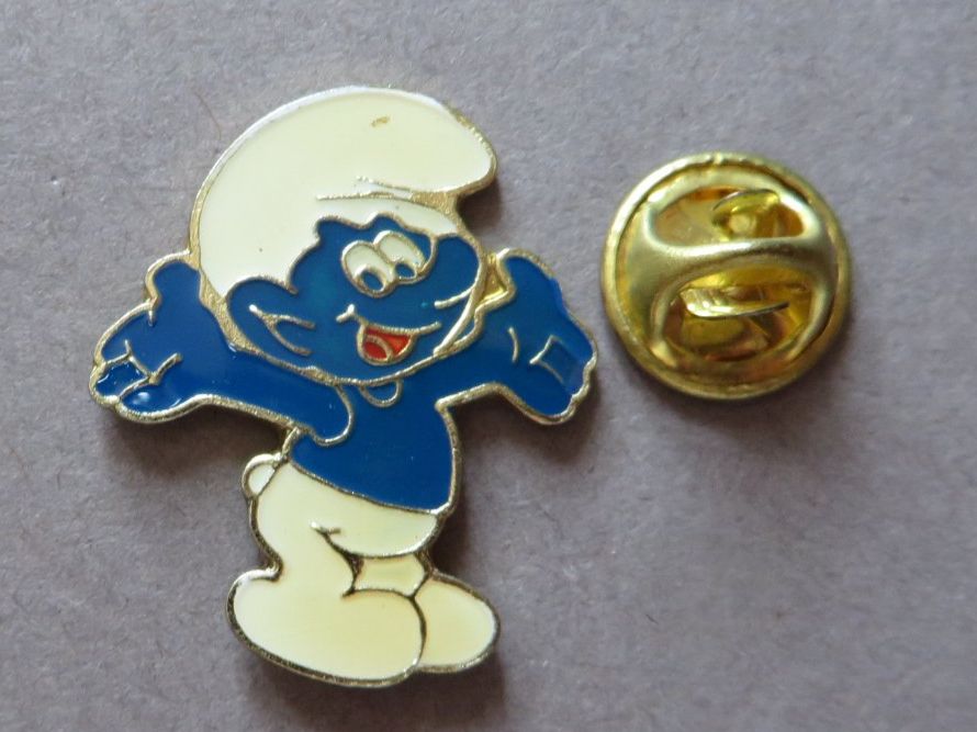PIN, COMICS SCHLUMPF SCHTROUMPF (Gebraucht) in Neuhausen für CHF 1.2 ...