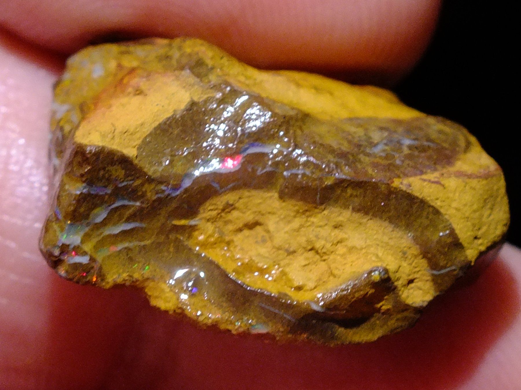 BOULDER ROH OPAL 27 Karat Gebot 1.- Elektrisch Rot feuer (Neu und ...