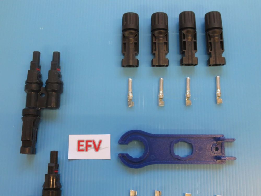 MC4 Y-Verteiler 2 Fach Starr Inkl. 4 Stück MC4 Stecker SET (Neu (gemäss ...