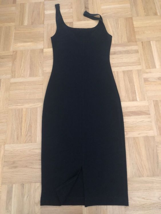 Robe noire moulante Zara | Kaufen auf Ricardo