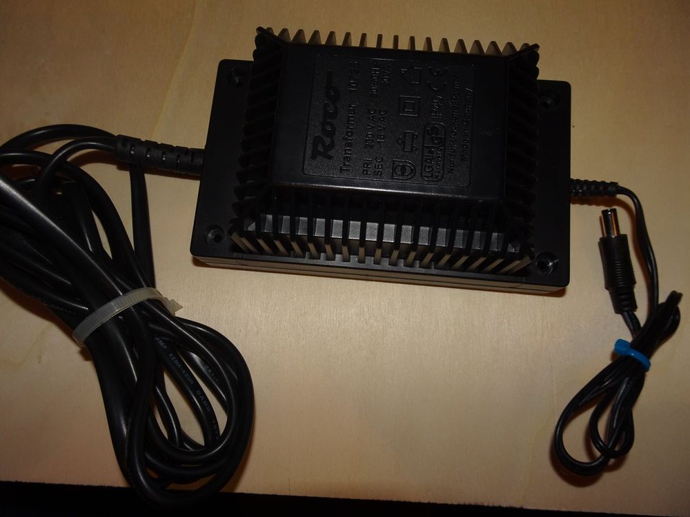 ROCO Trafo 50 VA Kraftpaket + Digitalverstärker + Multi Maus | Acheter ...