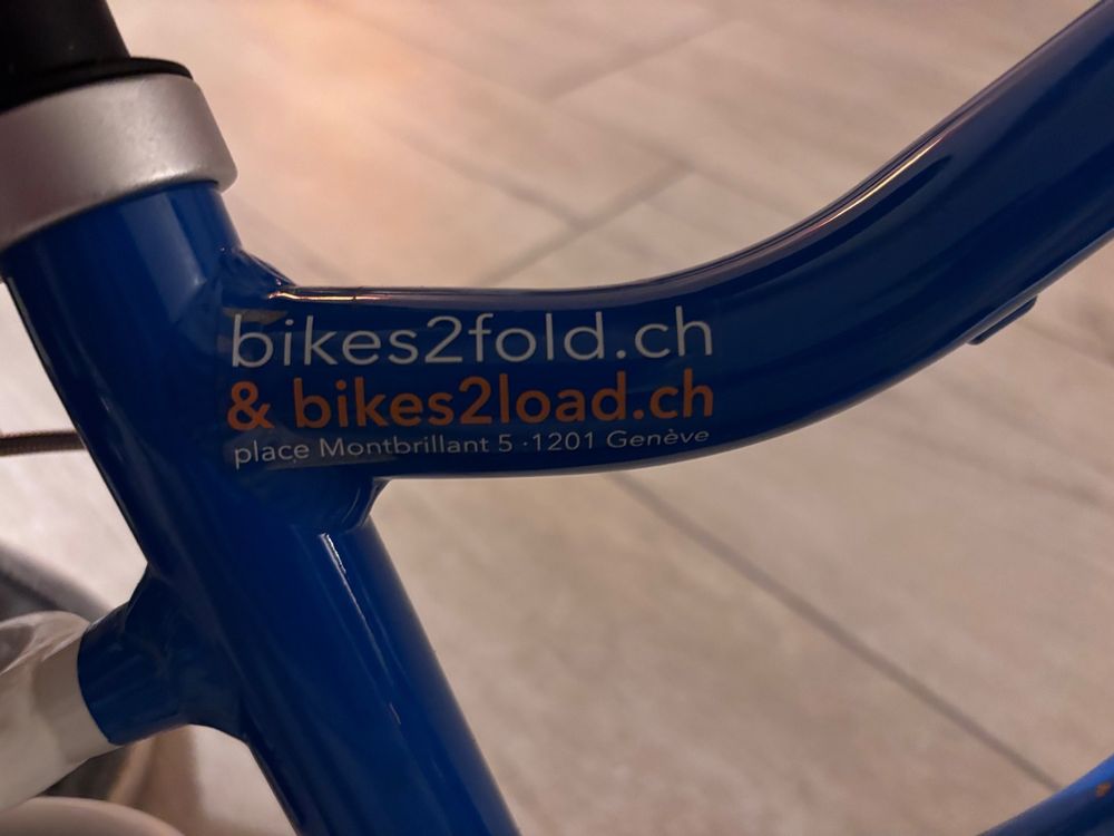 Vélo Woom 2 Bleu, 14 pouces, idéal pour apprendre! (D'occasion) à versoix pour CHF 250 – retrait ...