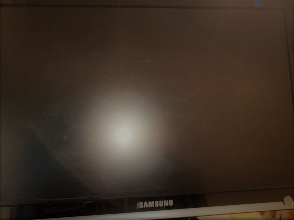 Samsung 22 Zoll Monitor (Gebraucht) in Emmen für CHF 10 – nur Abholung ...