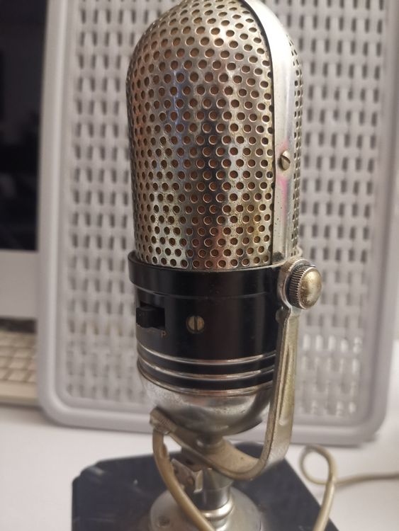 OLSON M102 VINTAGE MICROPHONE (Gebraucht) in Wald ZH für CHF 75 – mit ...