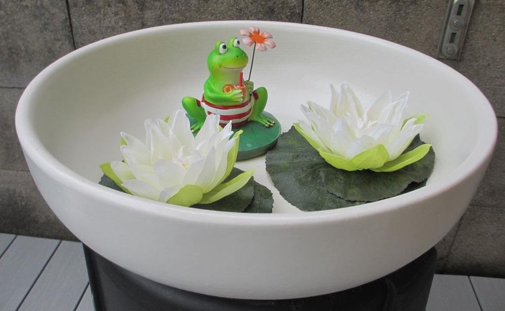 Gartendeko, Wassertränke für Wildvögel, Vogelbad, Top (Gebraucht) in Ostermundigen für CHF 15 ...