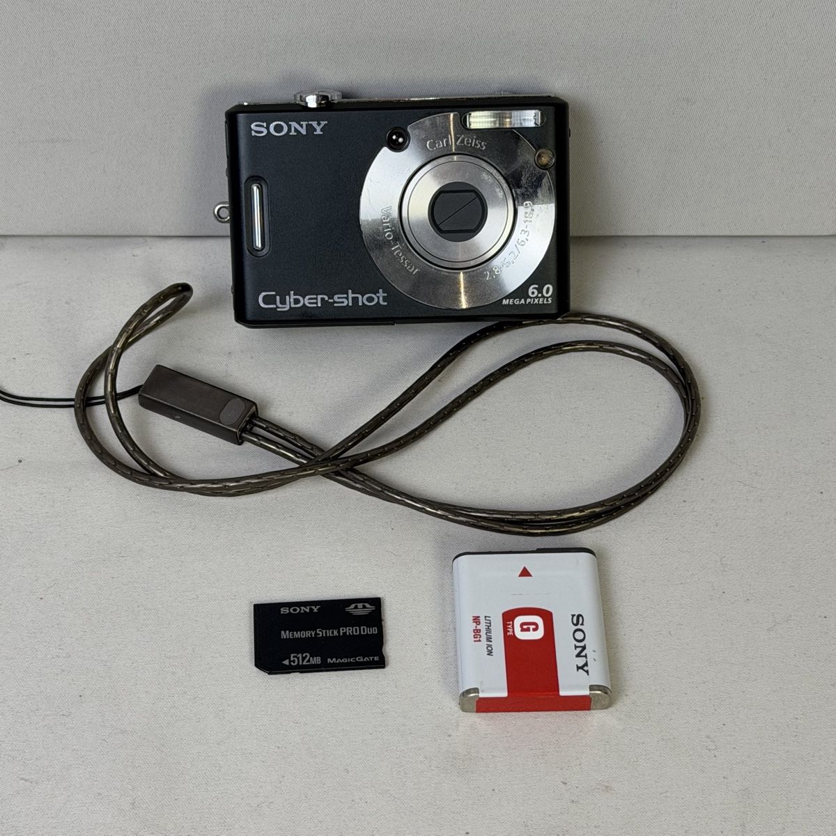 Sony Cyber-shot DSC-W40 – Appareil photo compact vintage (Gebraucht) in ...