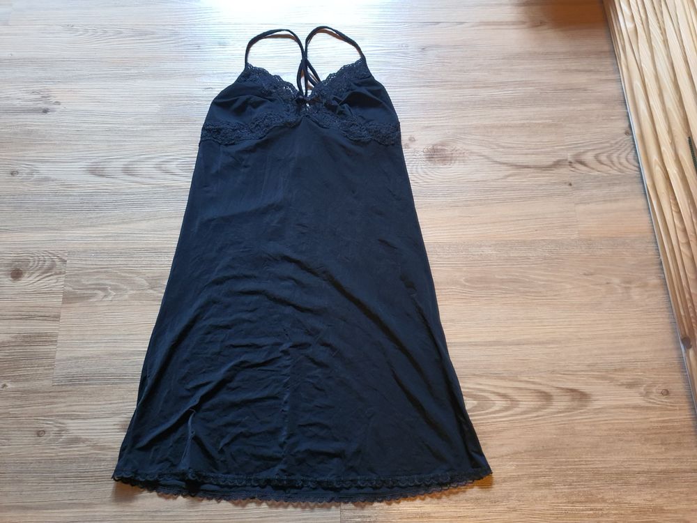 4 Negligee in Grösse 36 (Gebraucht) in Bazenheid für CHF 10 – mit ...