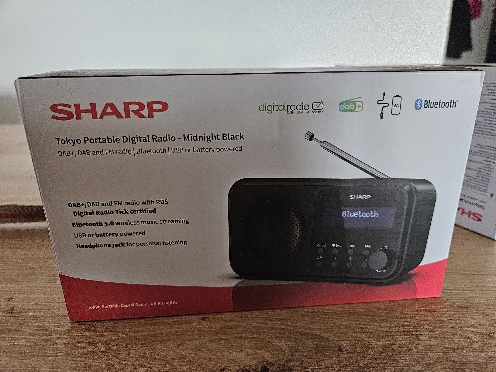 SHARP Tokyo Digitalradio DAB+/FM Bluetooth neuwertig (Neuf avec ...