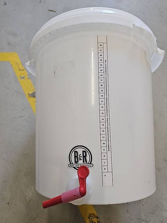 Gäreimer 30 Liter mit Deckel und Hahnen (Gebraucht) in Basel für CHF 10 ...