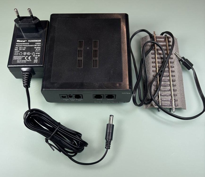 ROCO HO DIGITAL centrale 10764 + rail connect (Neu (gemäss Beschreibung ...